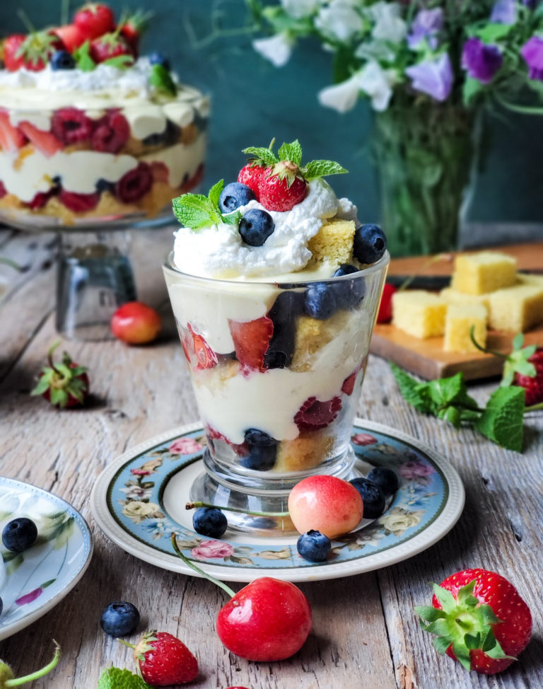 Summer Trifle with Berries | The Lemon Apron