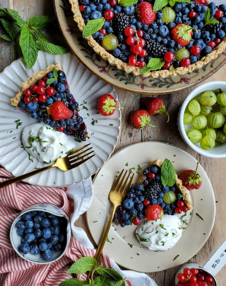 Summer Berry Tart in an Oatmeal Crust | The Lemon Apron
