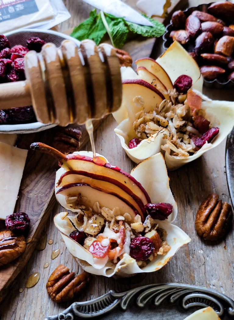 Red Wine Cheddar, Bacon and Pear Parcels with Pecan Streusel | The ...